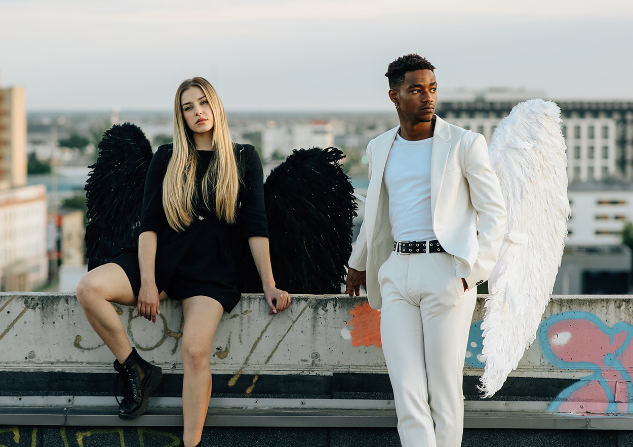 GOOD GUYS & BAD GUYS — ANY DIFFERENCE? – Colormaiden